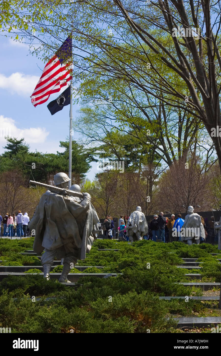 Statues of soldiers preparing for battle at the Korean War Memorial ...