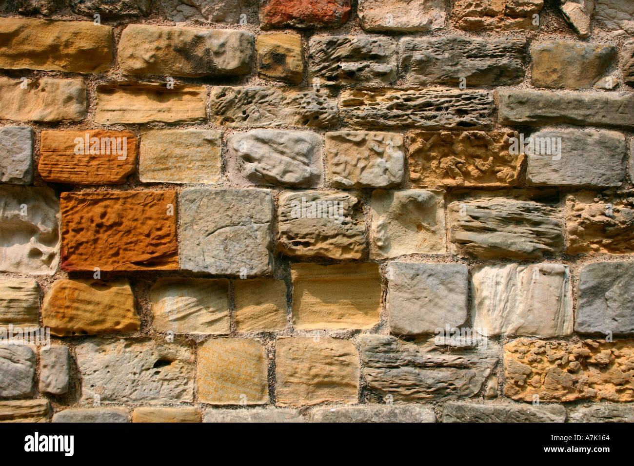 Rustic stone wall texture hi-res stock photography and images - Alamy
