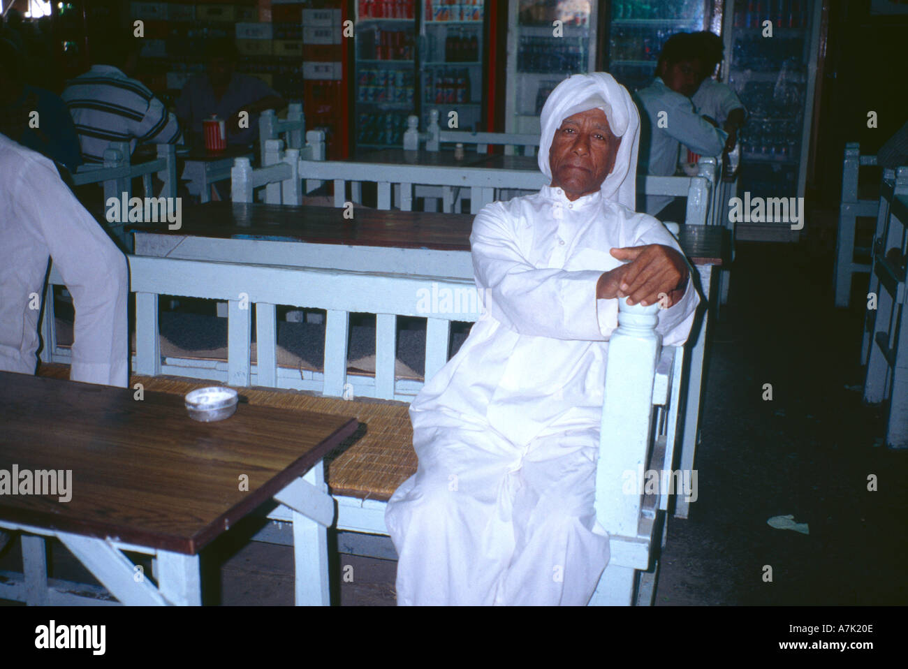 Bahraini man hi-res stock photography and images - Alamy
