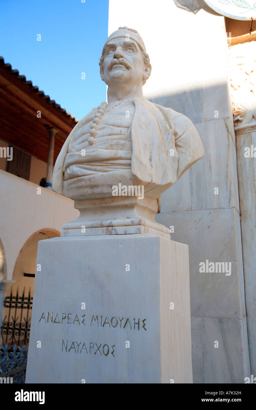 GREECE SARONIC GULF HYDRA ISLAND A BUST OF THE FAMOUS GREEK HERO ...