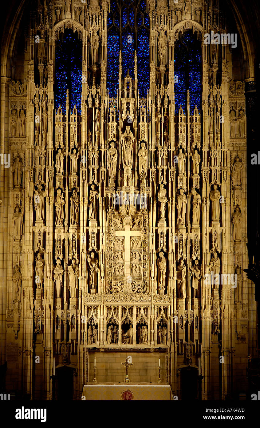 The High Alter and Rerdos St Thomas Church Fifth Avenue New York USA ...