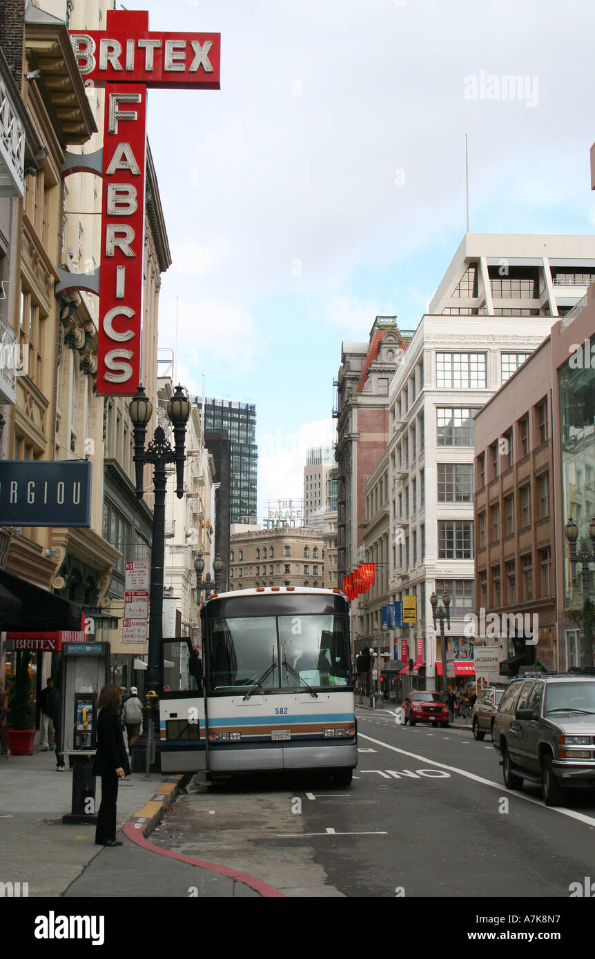 Bus stop in downtown San Francisco Stock Photo - Alamy