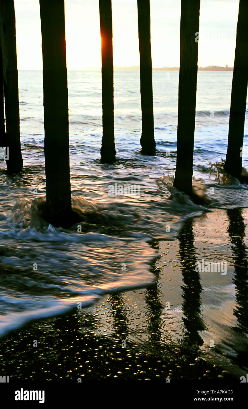 Pilings pier waves pier motion hi-res stock photography and images - Alamy