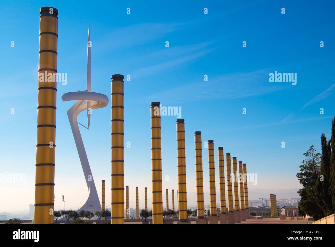 Telefonica telecommunications tower at Montjuic designed by Santiago ...