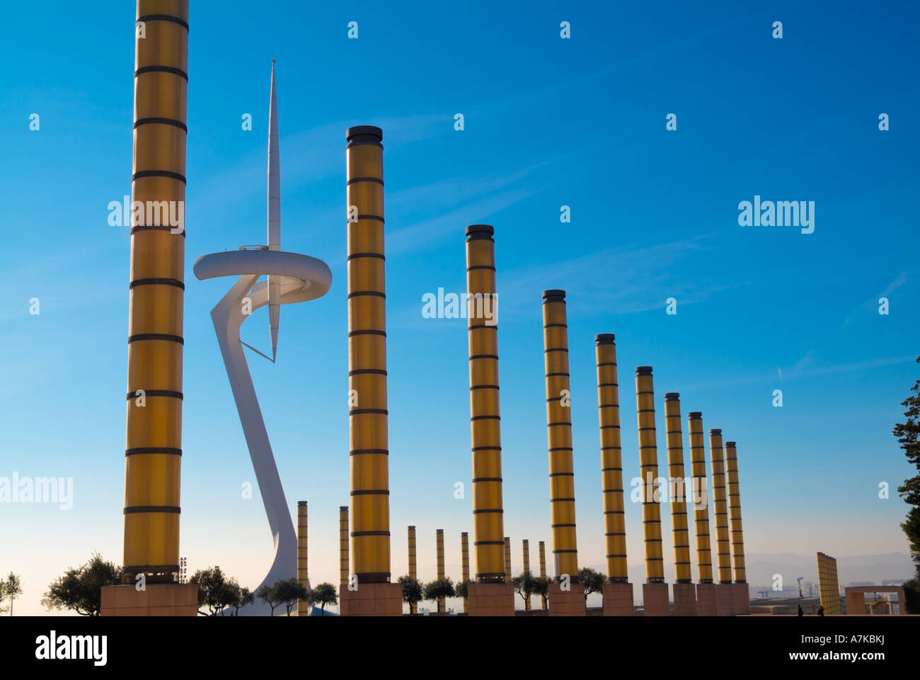 Telefonica telecommunications tower at Montjuic designed by Santiago ...