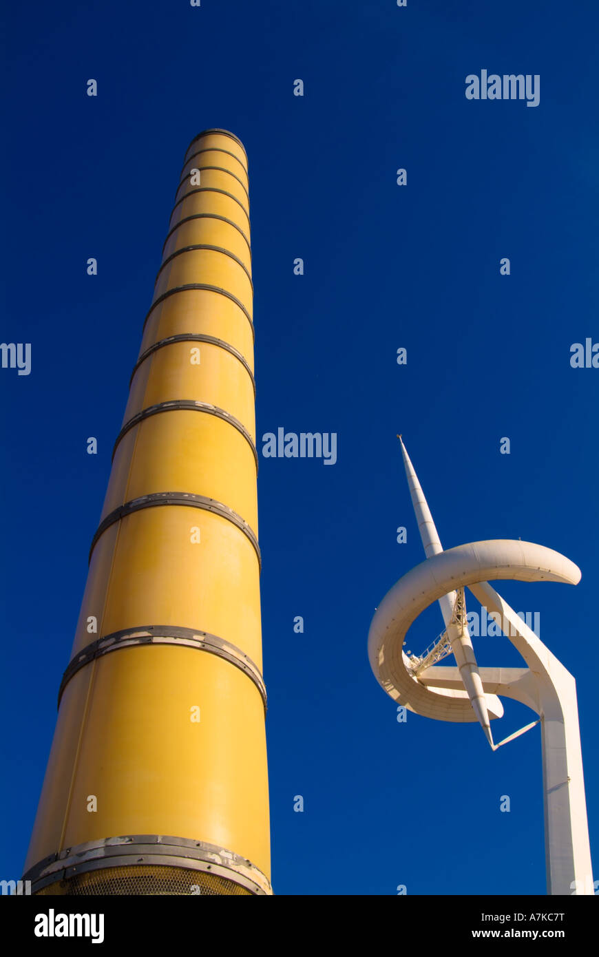 Telefonica telecommunications tower at Montjuic designed by Santiago ...