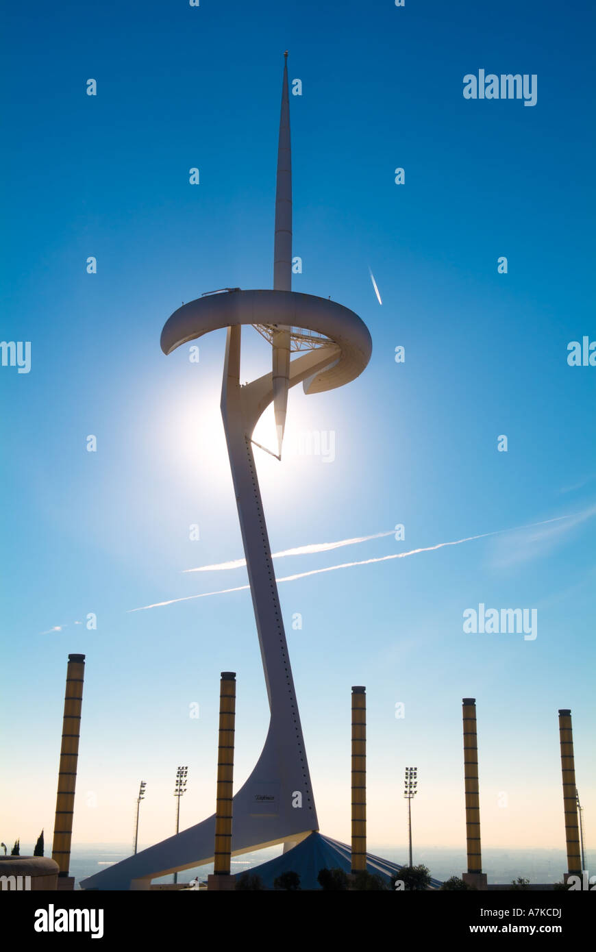 Telefonica telecommunications tower at Montjuic designed by Santiago ...