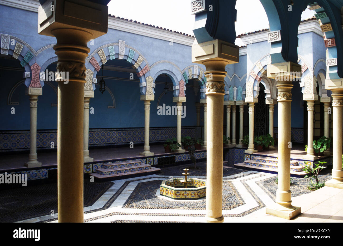 arabesque arches, casa baanante, trujillo, peru Stock Photo - Alamy