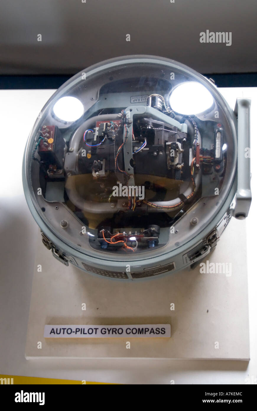 Gyro compass hi-res stock photography and images - Alamy