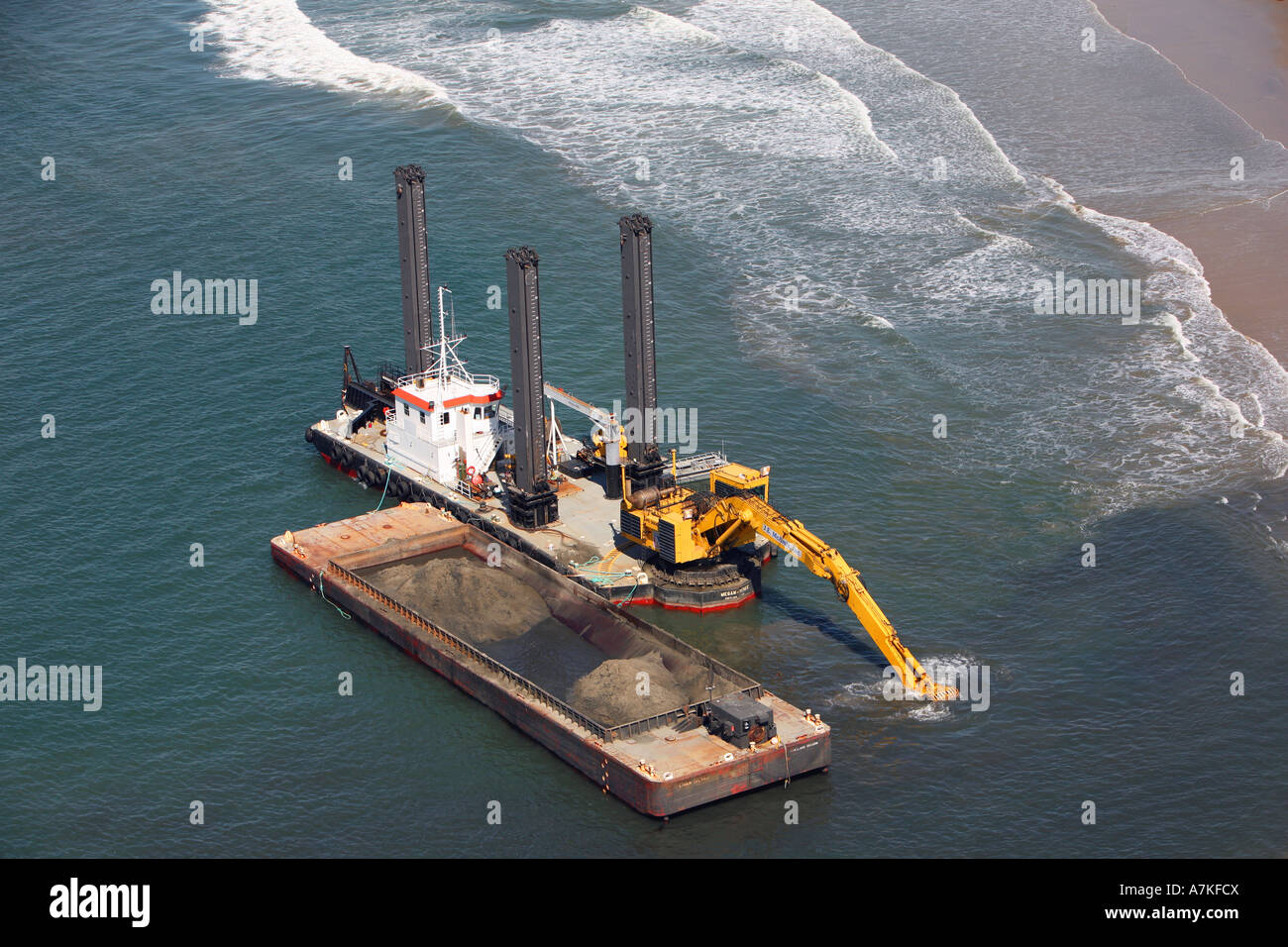 Steam dredge hi-res stock photography and images - Alamy