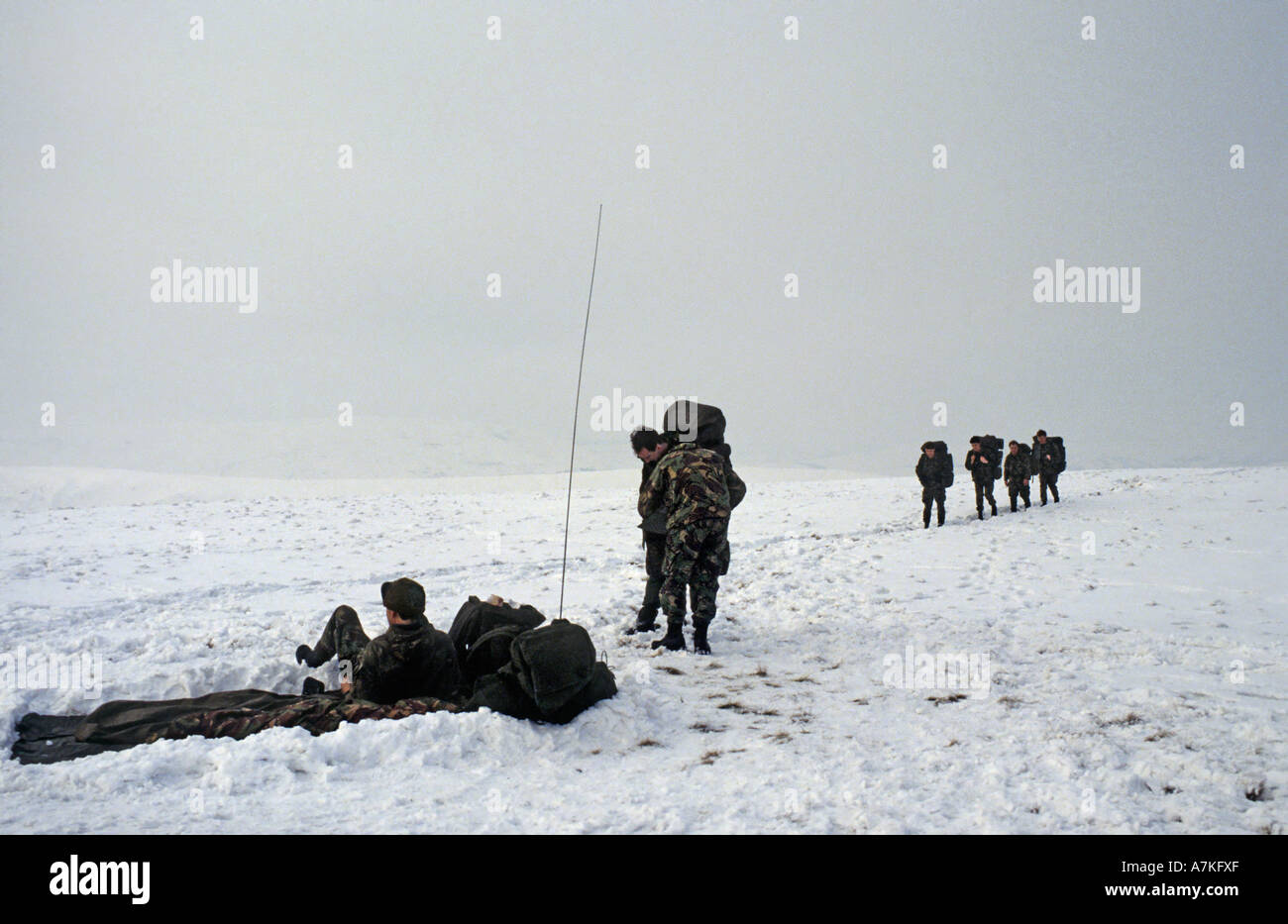 Uk army cadets training hi-res stock photography and images - Alamy