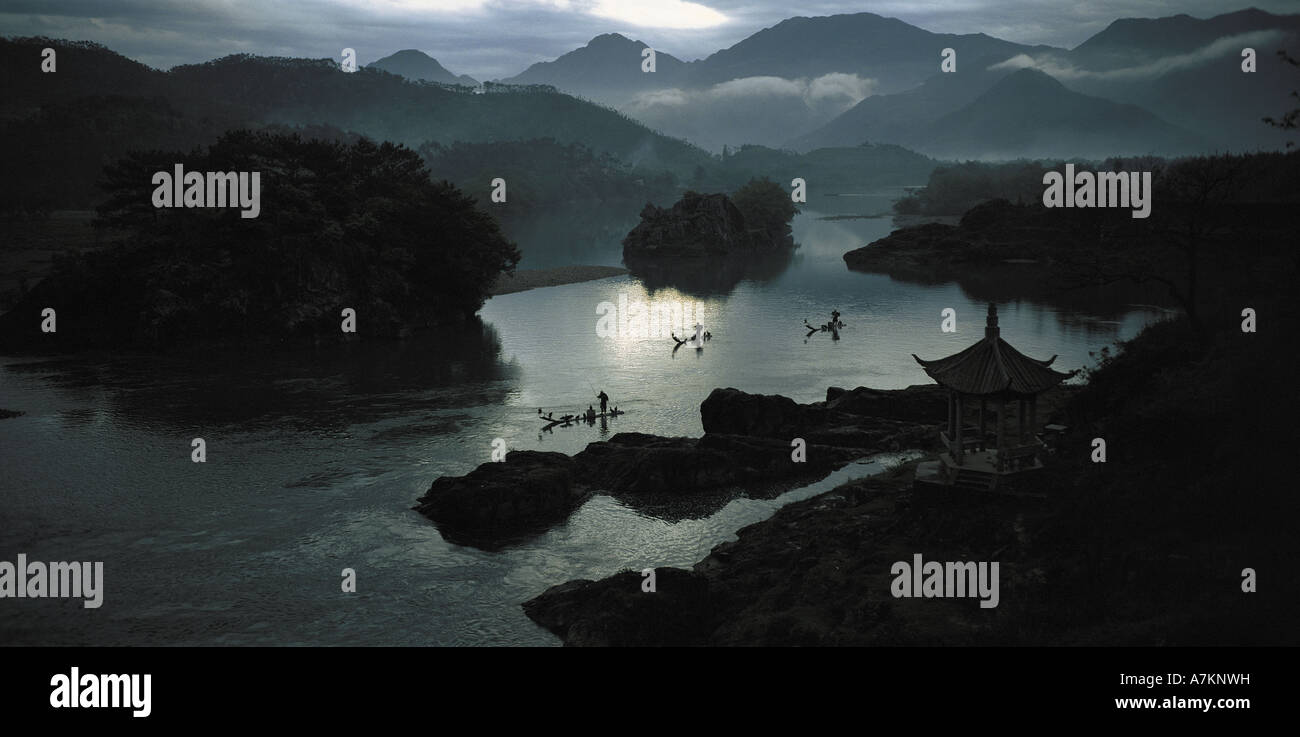 Chinese fishermen fishing with cormorant on River Li,Guilin,China Stock ...
