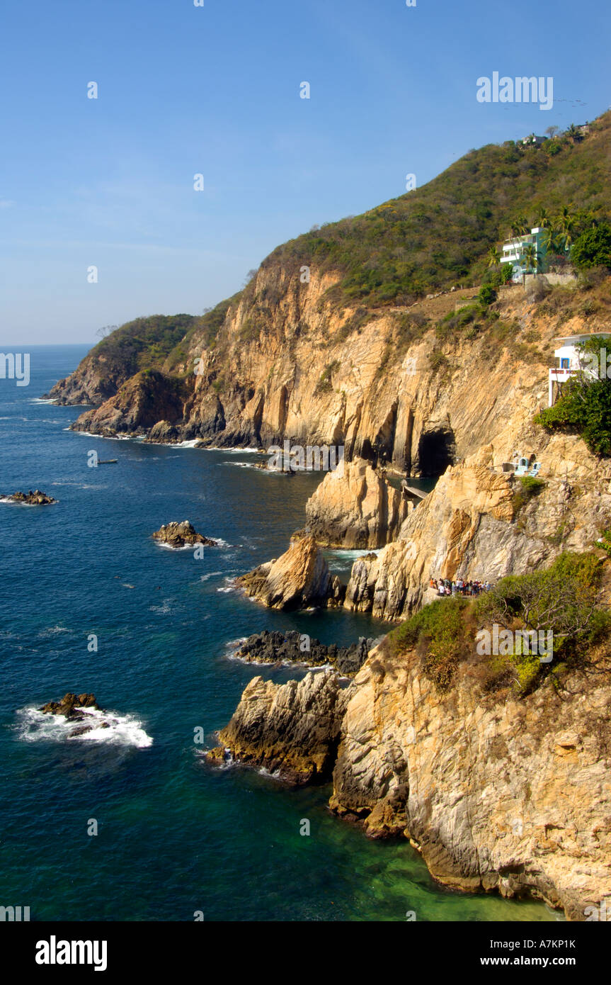 Acapulco villas hi-res stock photography and images - Alamy
