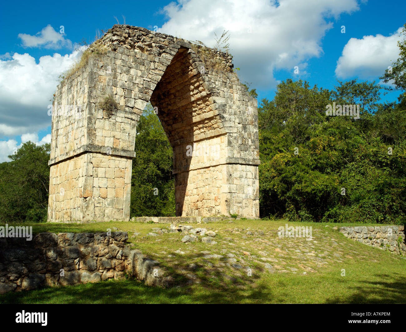 A monumental arch at Kabah in Mexico Stock Photo - Alamy