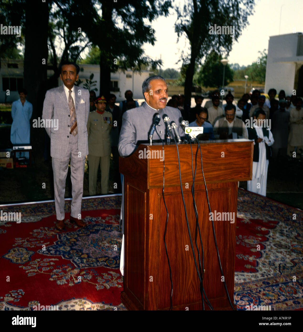 President Of Pakistan High Resolution Stock Photography and Images - Alamy