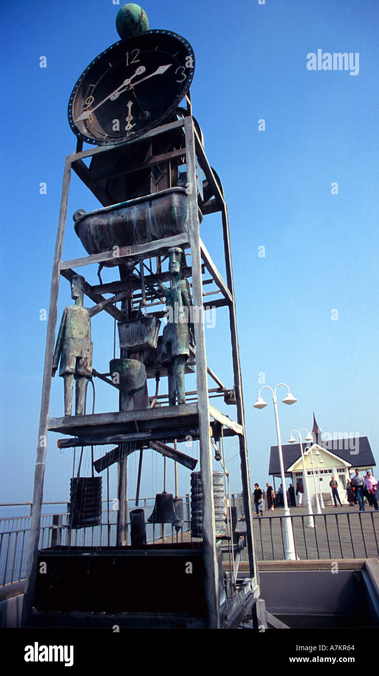 Automaton clocks hi-res stock photography and images - Alamy