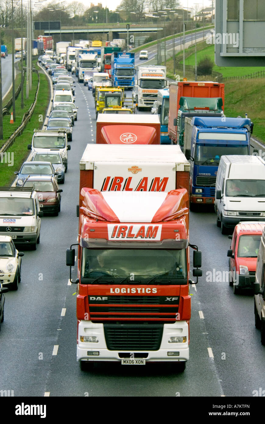 A traffic jam on the M6 motorway Stock Photo - Alamy