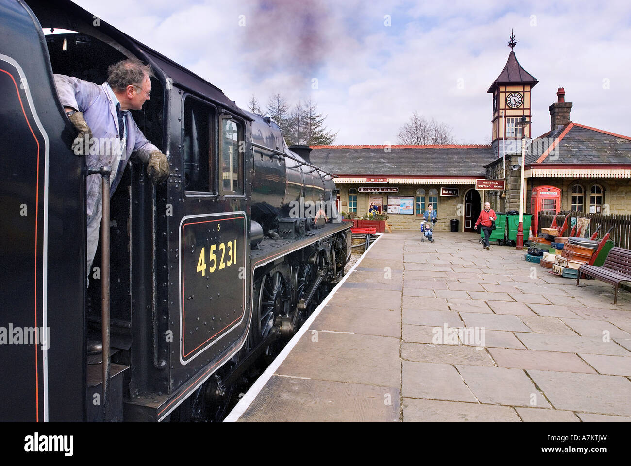 The Sherwood Forester steam engine pictured at Rawtenstall station on ...