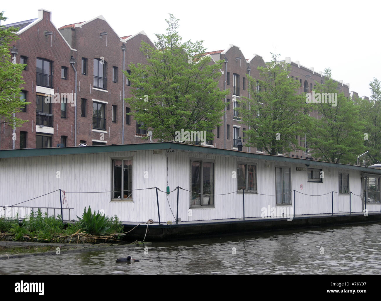 Floating Home Amsterdam Stock Photo - Alamy