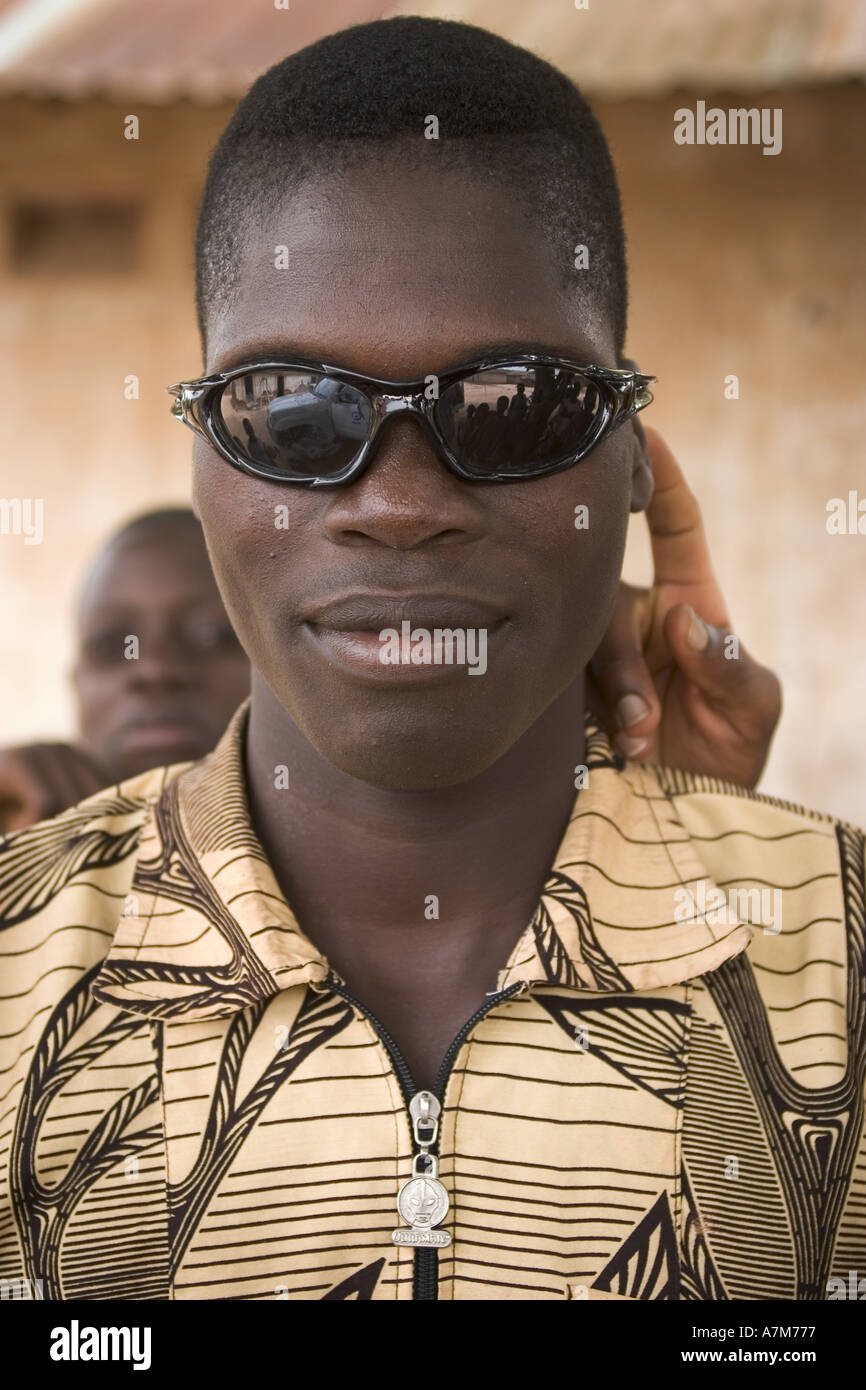African man smirking hi-res stock photography and images - Alamy