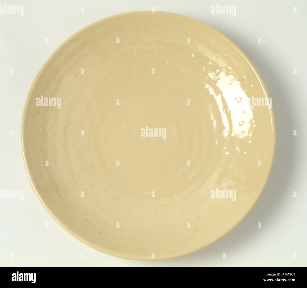 Cream side hi-res stock photography and images - Alamy