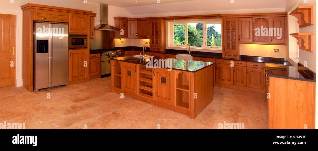 Large domestic appliances hi-res stock photography and images - Alamy