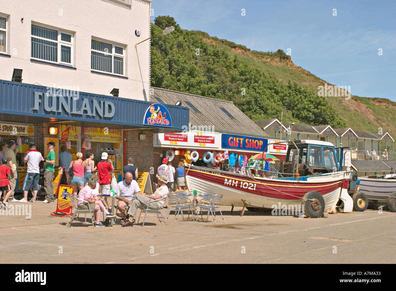 Coble boat filey hi-res stock photography and images - Alamy