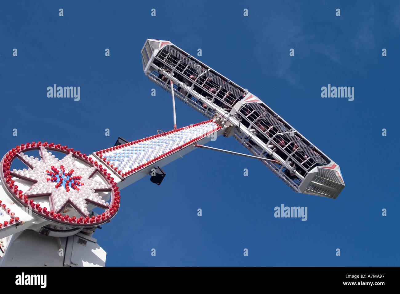 Funfair ride. East pier, Brighton, England Stock Photo - Alamy