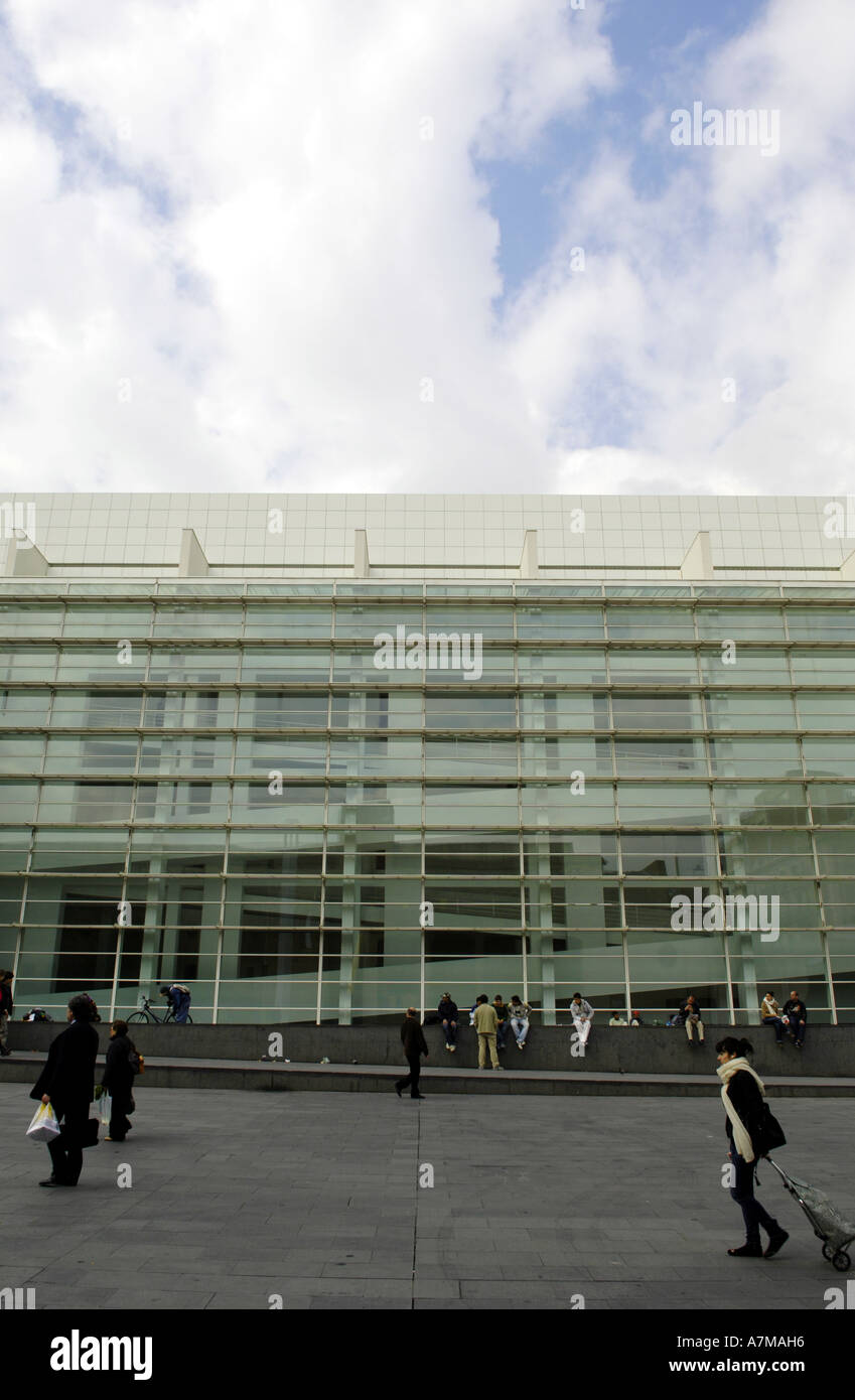 moca museum of contemporary art glass buidling architecture front ...