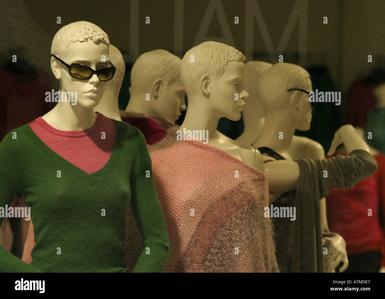 Shop window model Stock Photo - Alamy