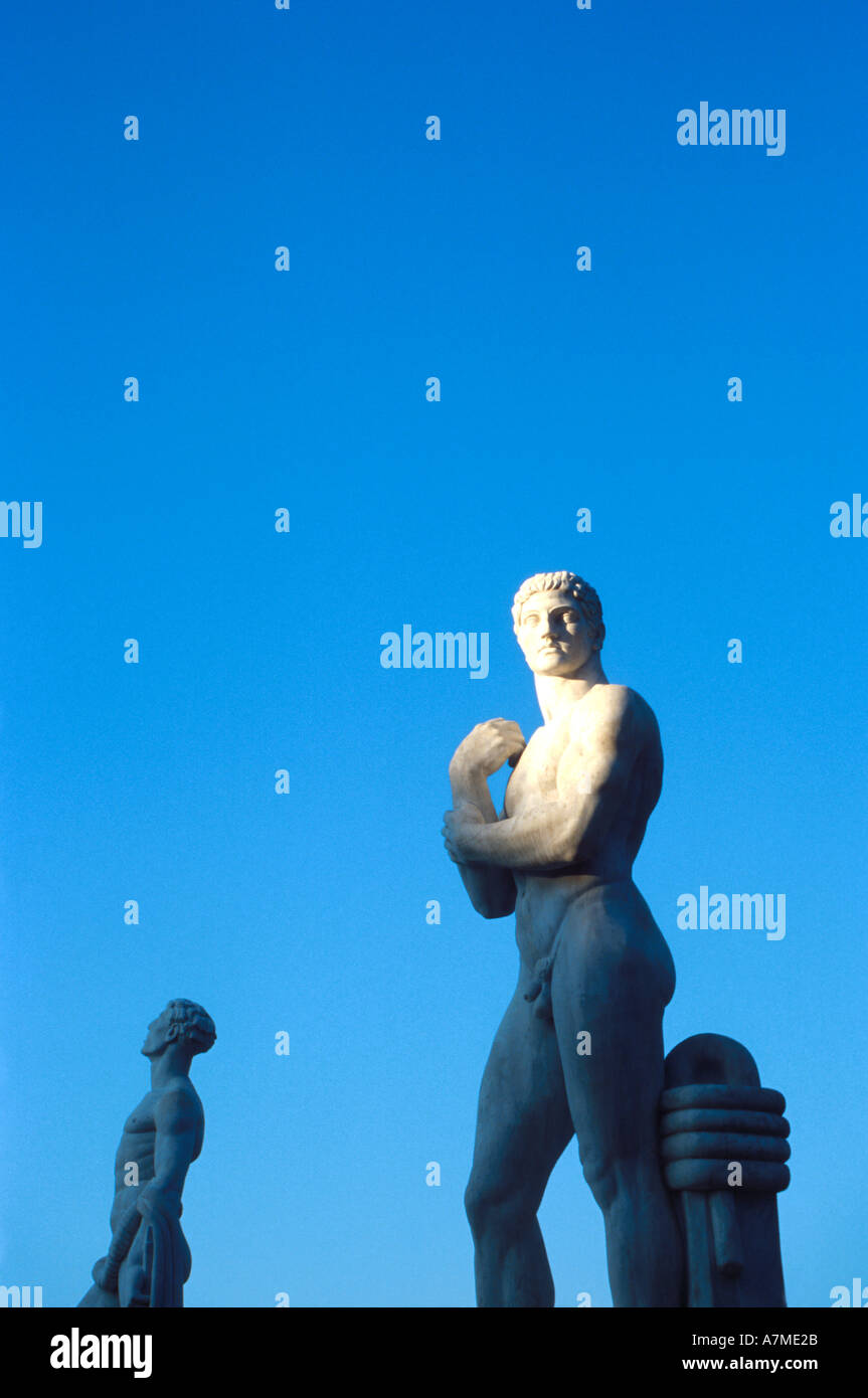 statue at stadio dei marmi rome Stock Photo - Alamy