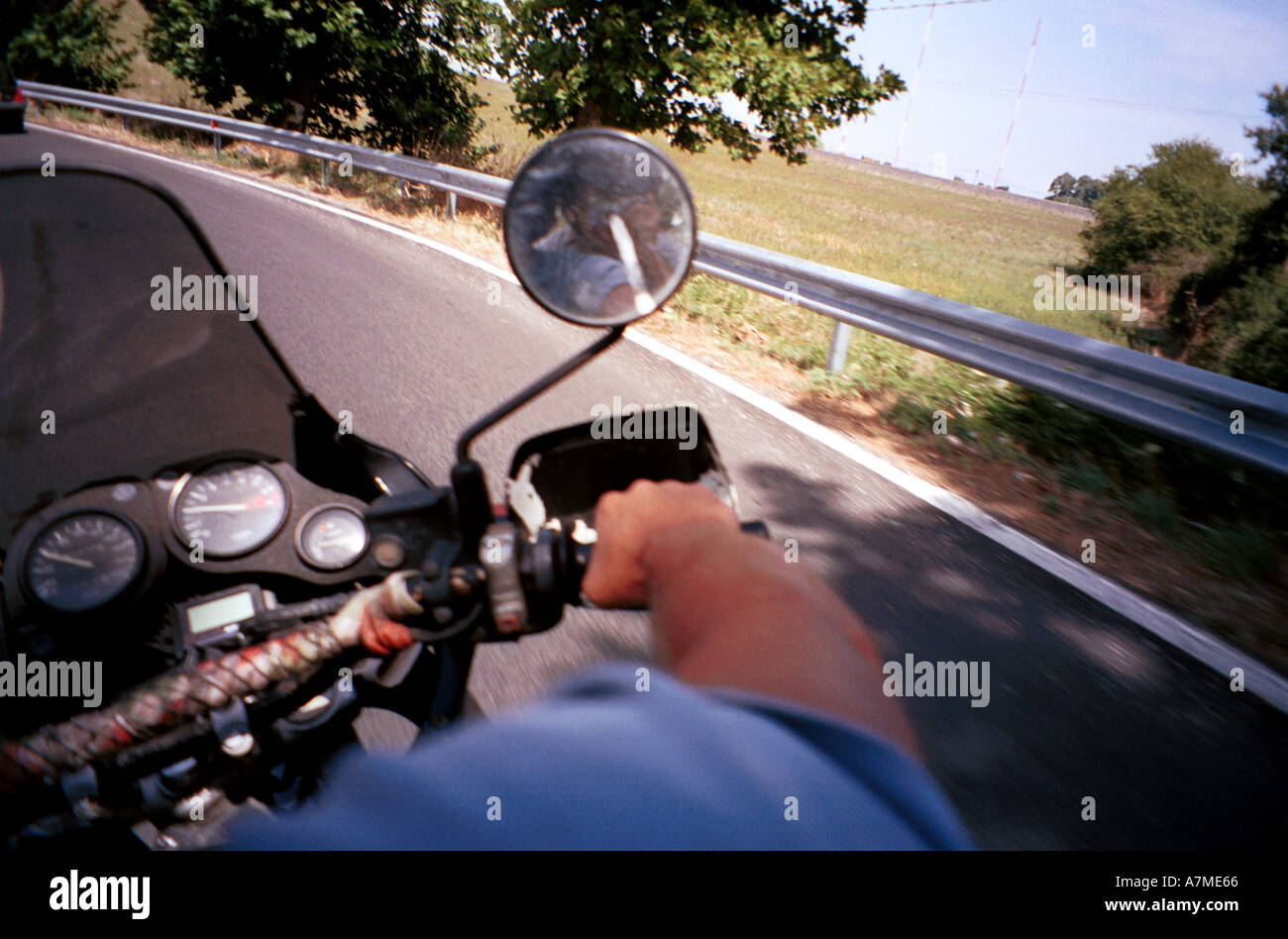 Going round the bend hi-res stock photography and images - Alamy