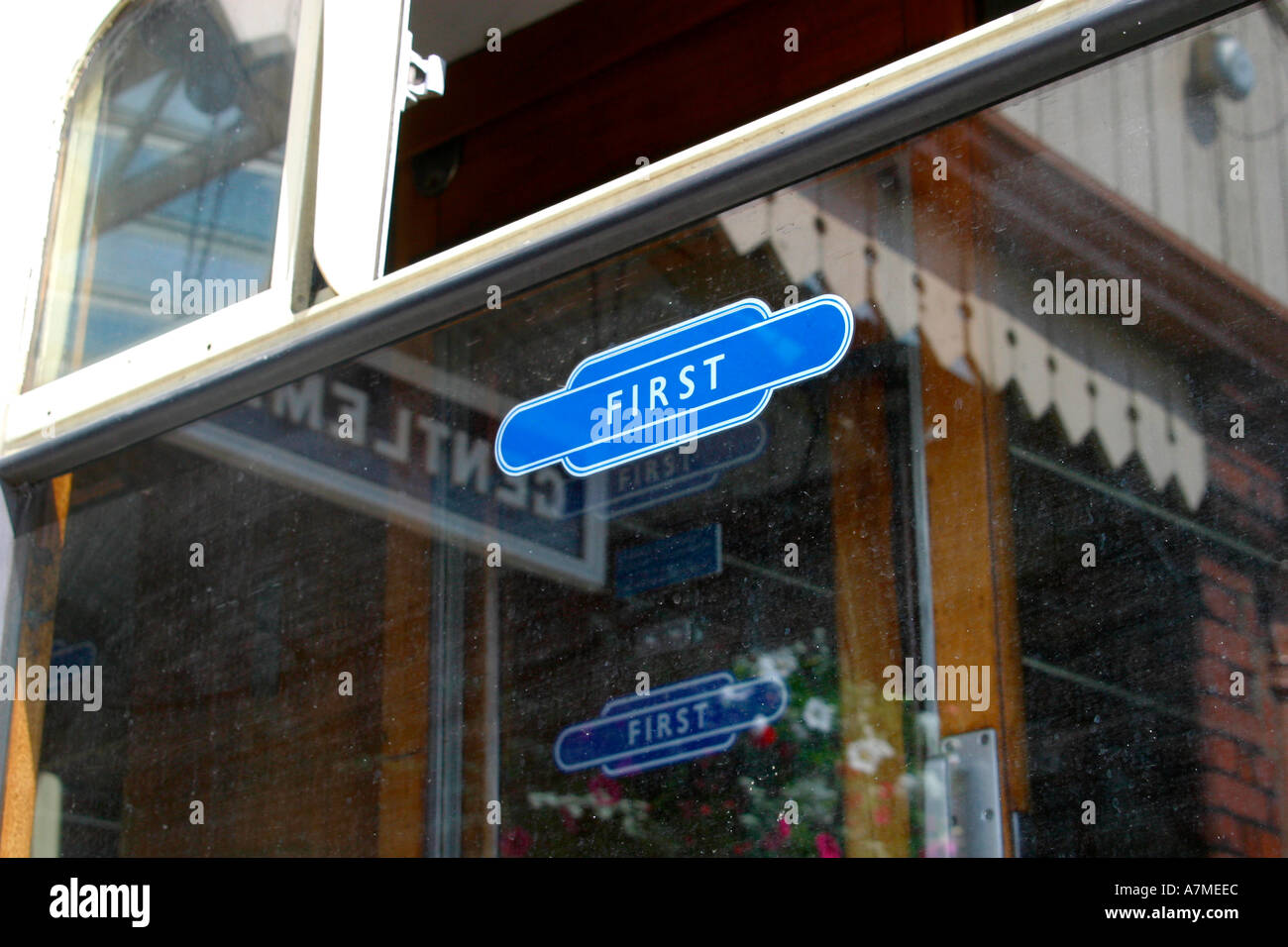 Old first class train carriage hi-res stock photography and images - Alamy