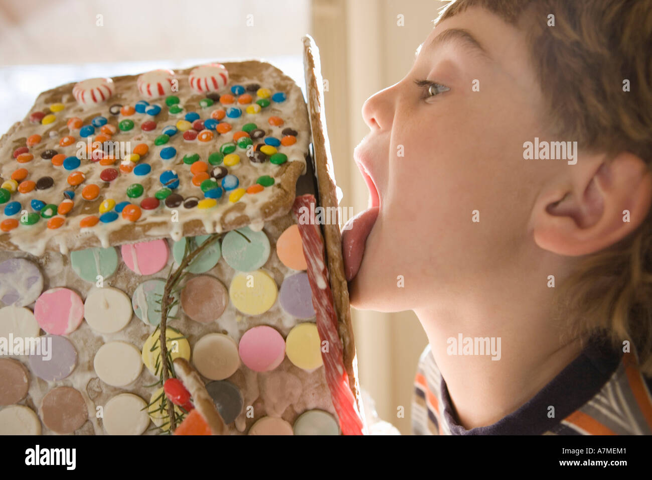 Colored tongue candy hi-res stock photography and images - Alamy