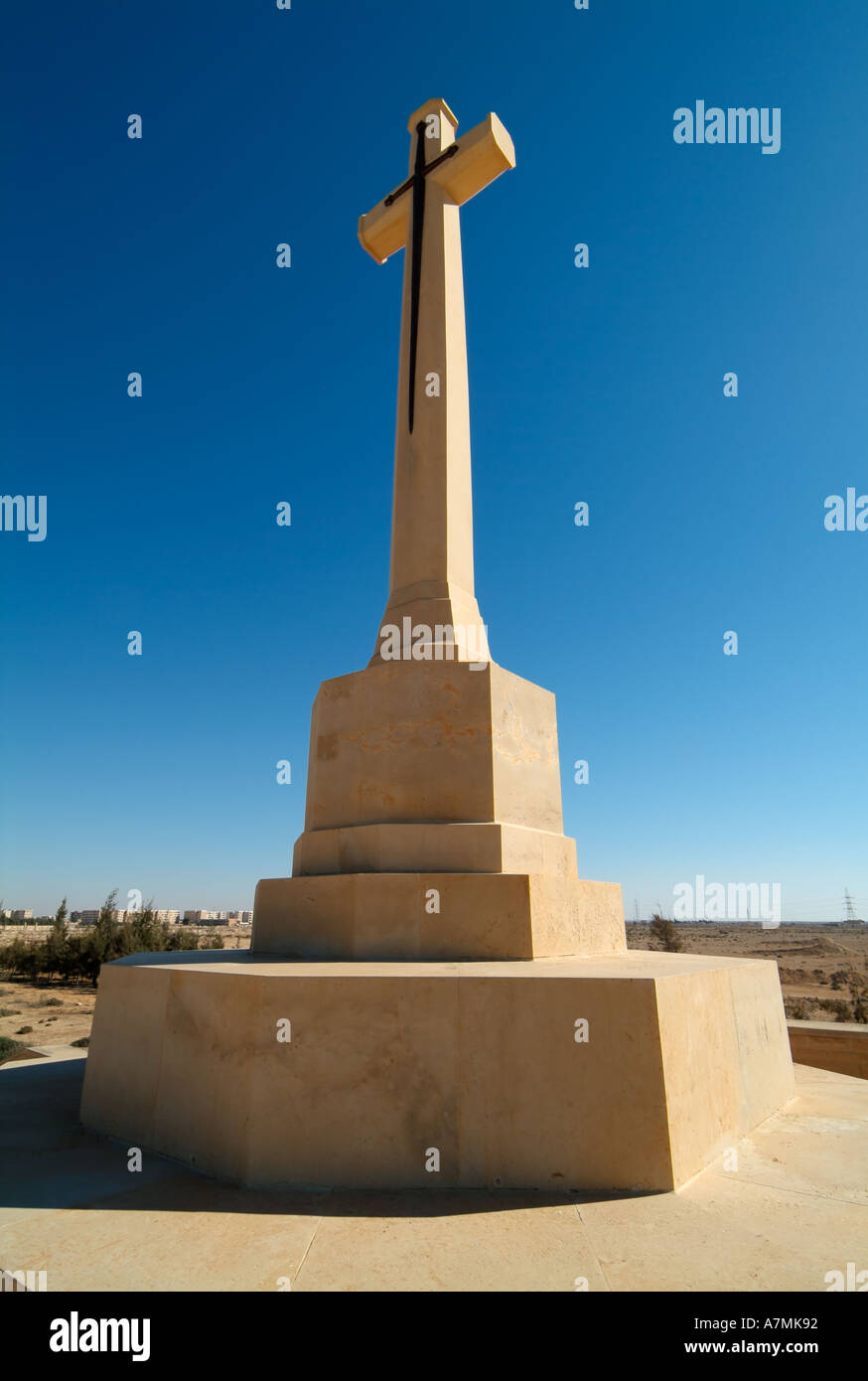 El Alamein (Al Alamein) war cemetery, El Alamein, Egypt Stock Photo - Alamy