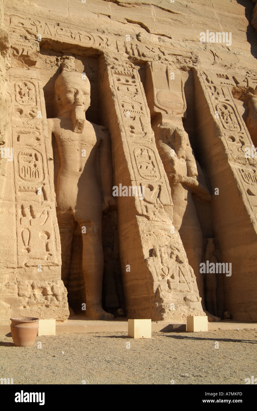 Temple of Hathor, dedicated to Queen Nefertari, Abu Simbel, Egypt Stock ...