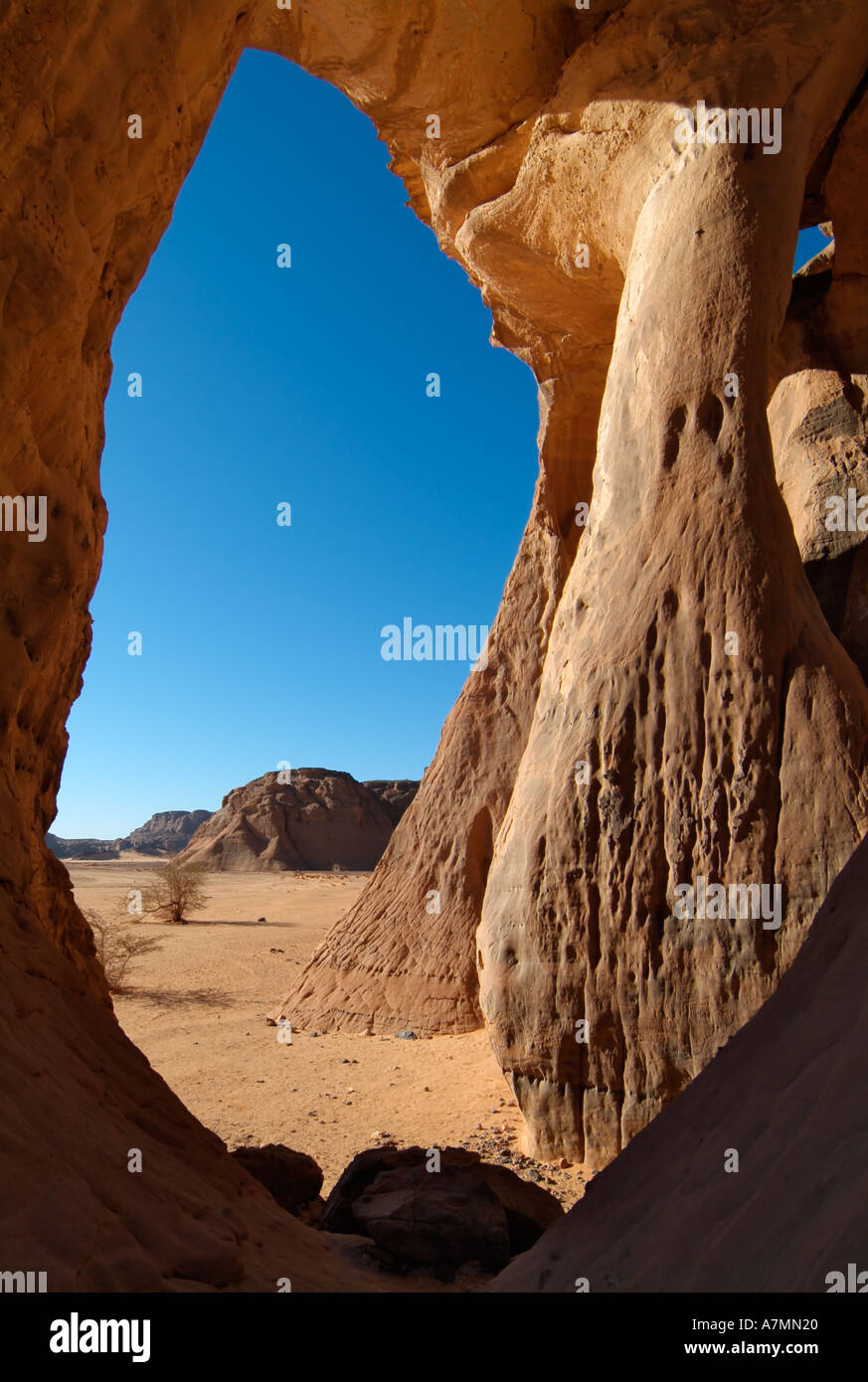 Natural arch, Jebel Acacus, Sahara Desert, Libya Stock Photo - Alamy