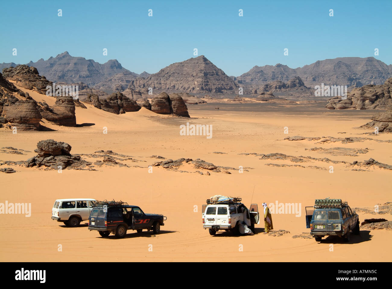 Car in libyan desert libya High Resolution Stock Photography and Images ...