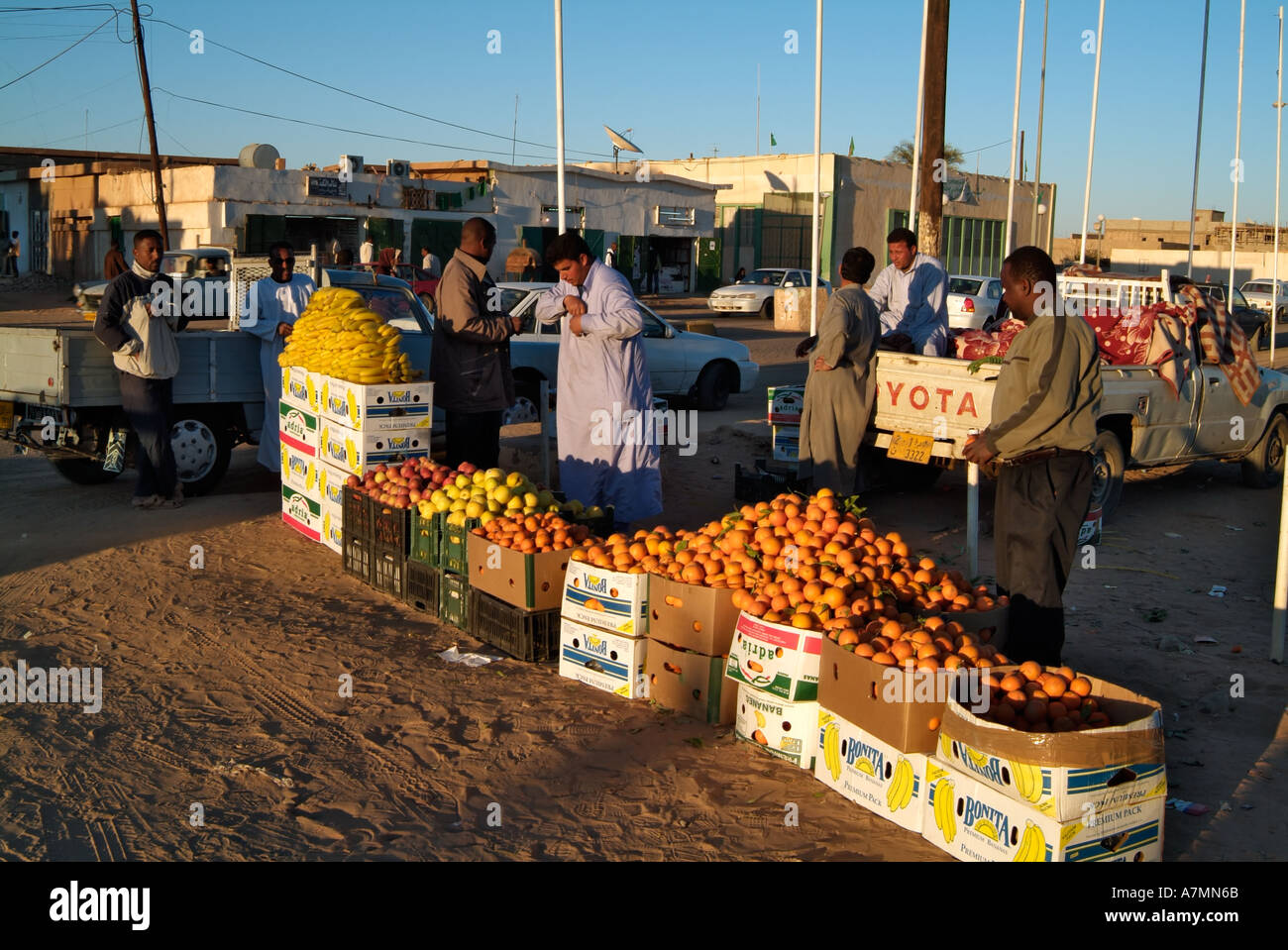 Small town in the Sahara Desert, near Ubari, Libya Stock Photo - Alamy
