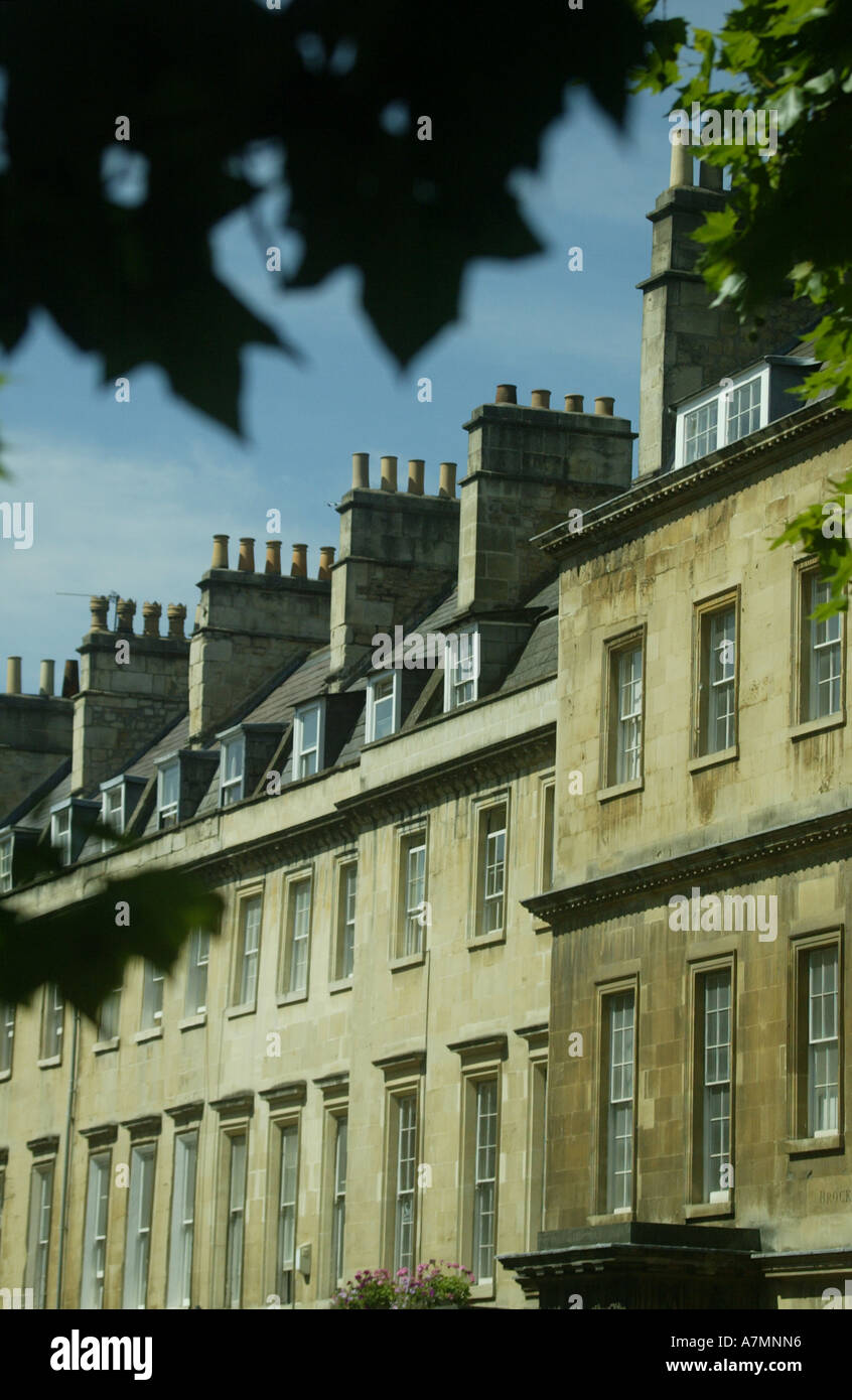 Georgian chimney pots on roof hi-res stock photography and images - Alamy