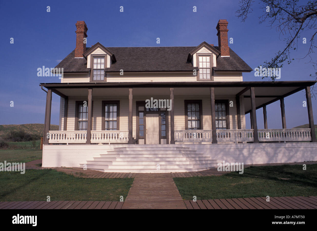 Fort abraham lincoln custer house hi-res stock photography and images ...