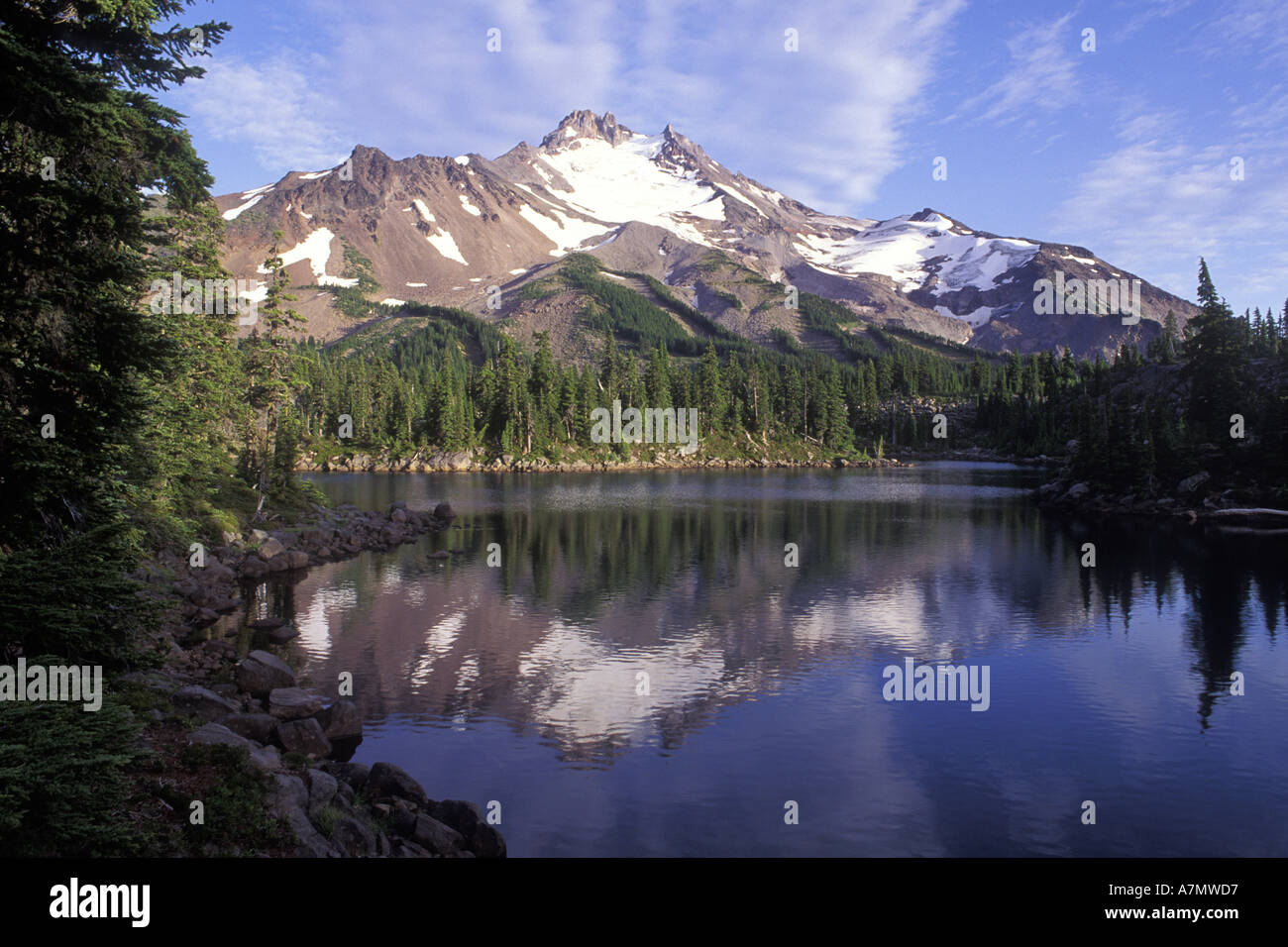 Russel Lake in Mt. Jefferson Wilderness, Oregon Stock Photo - Alamy