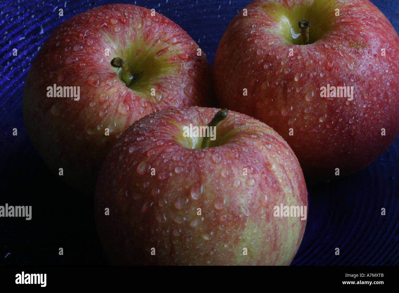Gala apples uk hi-res stock photography and images - Alamy