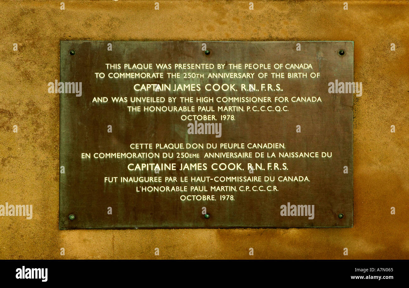 Captain cook memorial plaque hi-res stock photography and images - Alamy