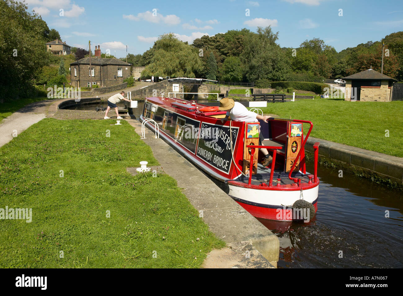 CANAL BARGE SALTERHEBBLE LOCK YORKSHIRE ENGLAND Stock Photo - Alamy