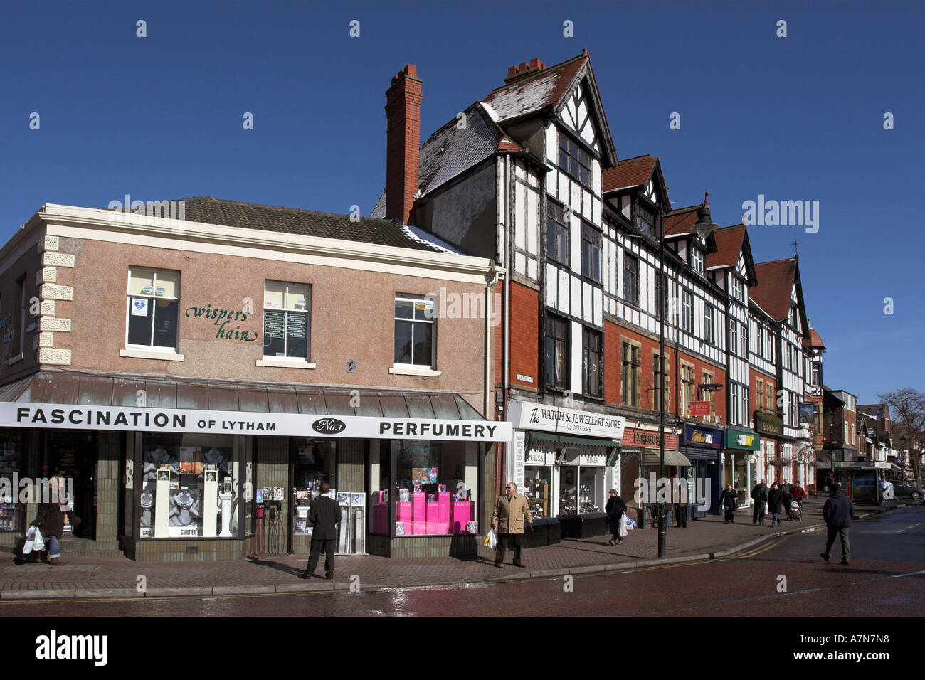 St annes road lytham west lancashire hi-res stock photography and ...