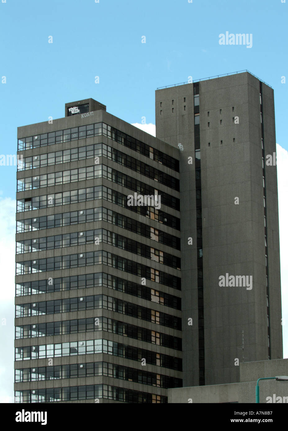 Sixties towerblock hi-res stock photography and images - Alamy