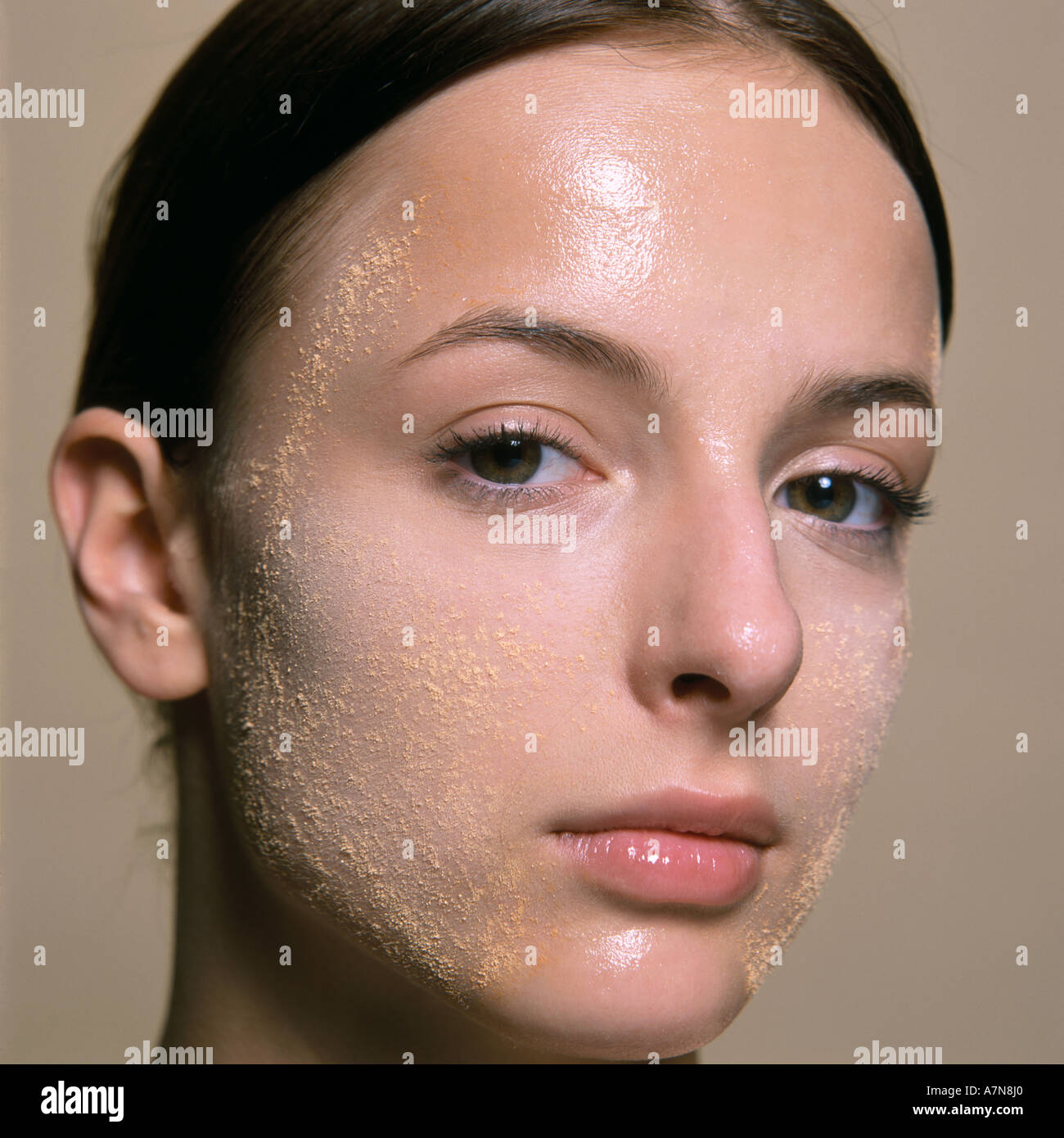 Chip cheek hi-res stock photography and images - Alamy