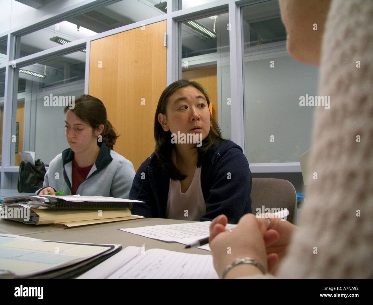 Study groups hi-res stock photography and images - Alamy