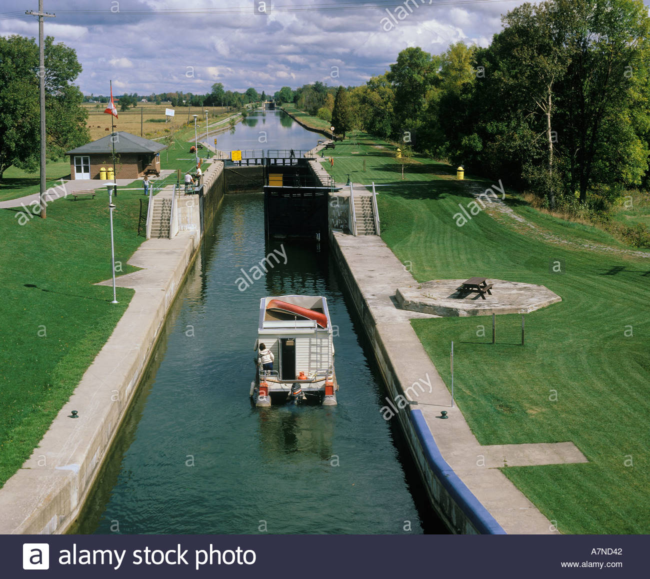 Trent Lock High Resolution Stock Photography and Images - Alamy
